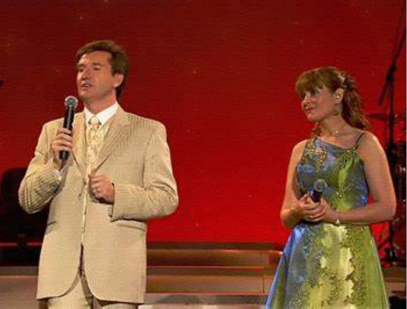 Daniel O'Donnell & Mary Duff – "Save Your Love" – A Heartfelt Duet of ...